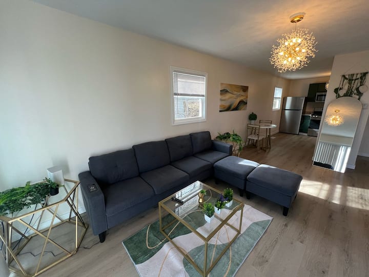 2br Modern Home | Near Wvu, Hospitals & Stadium - モーガンタウン, WV