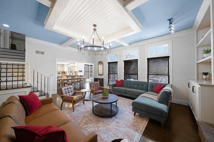 Two Gamerooms~arcade~theater~private Escape~3k3q4t - Olathe, KS