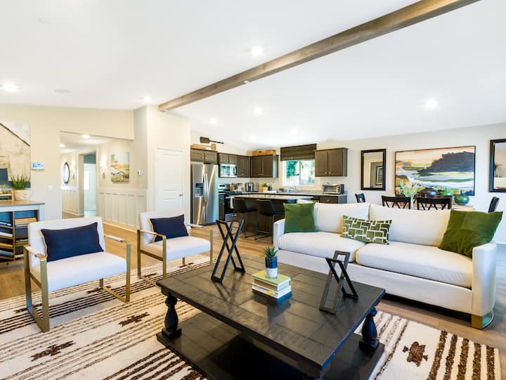 Casa Sereno 4bd/3bth Pool & Spa - Coachella, CA