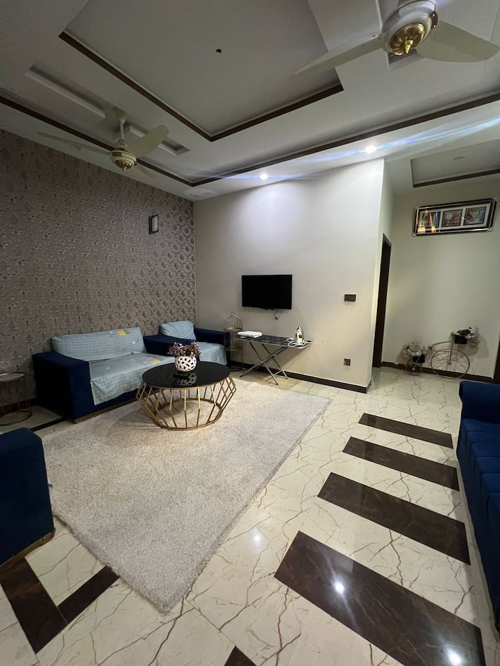 Mumtaz House - Lahore