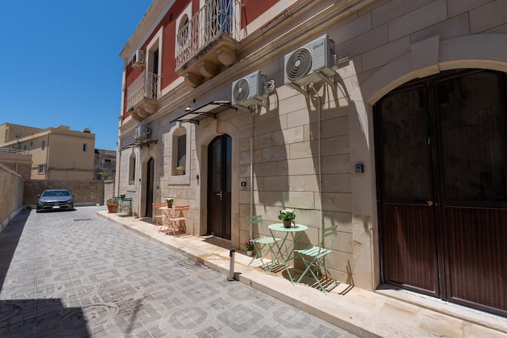 Camera Rossella Paolino Home And Rooms - Syracuse