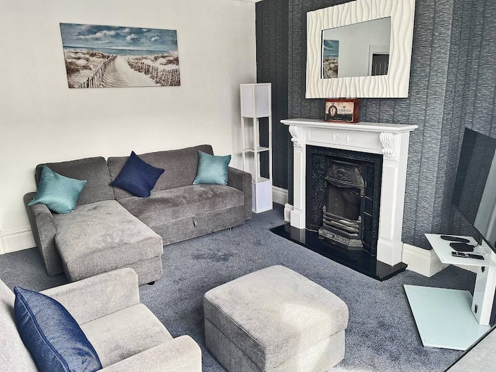 2-br Filey Flat,near Seafront–perfect For Getaways - Filey