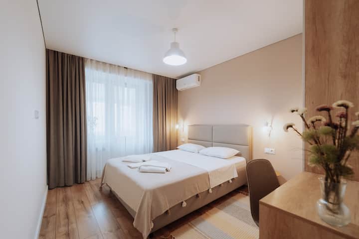 Perfect For Shopping & Walks – Ultra Central 1br - Chisináu