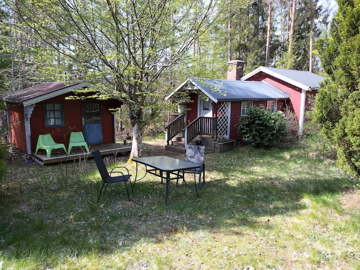 Primitivt, Utomhusdusch Och Multoa. Lugnt Läge. - Olofström