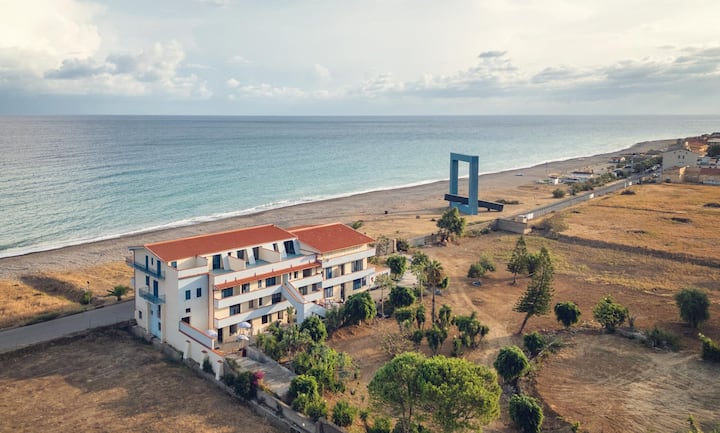Giardino Sul Mare - Santo Stefano di Camastra
