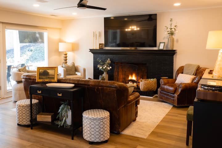 The Sunset - Pets, Fire Pit, Grand Primary Bedroom - Lake Higgins