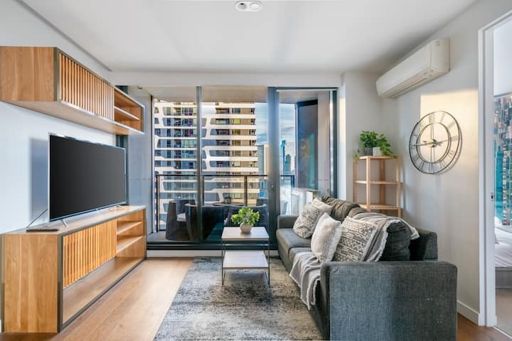 Near Qv Market, Melb Central | Parking, Pool, Gym - Melbourne