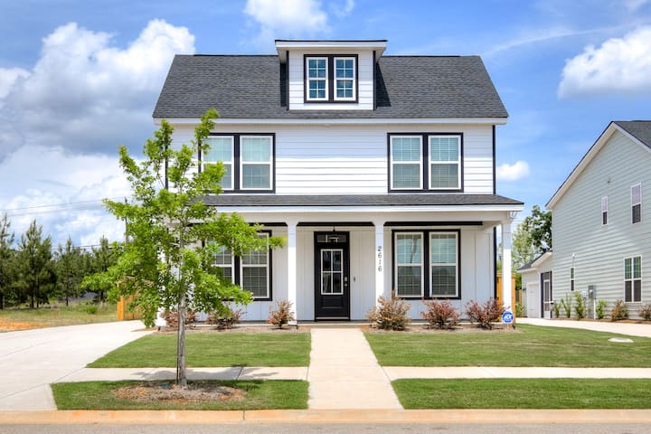 Augusta Rental Retreat - Augusta, GA