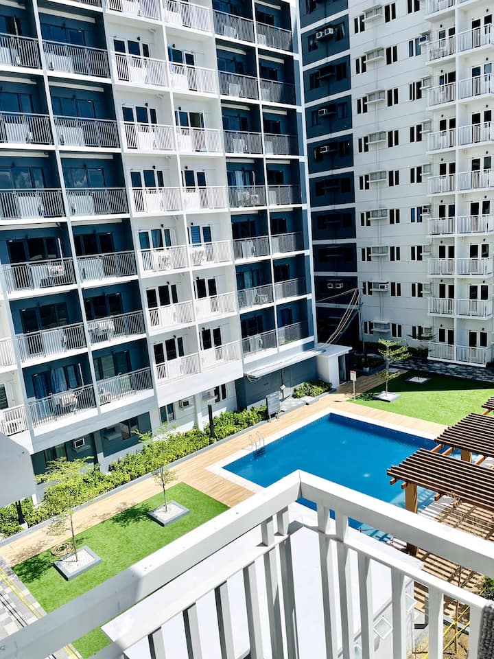 Myhome Condo With Balcony - Iloilo City