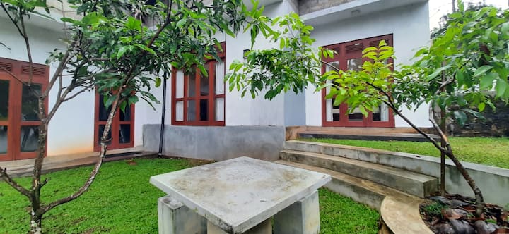 Villa Dulvin - Hikkaduwa