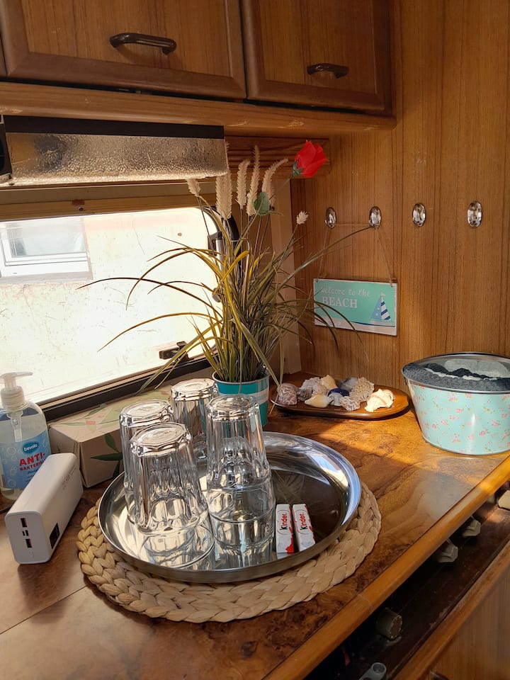 Moving Inn Retro Im Wohnwagen 3 - Nürnberg
