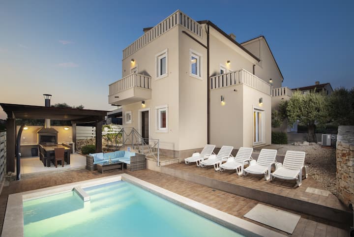 Villa Castagna In Premantura - Premantura