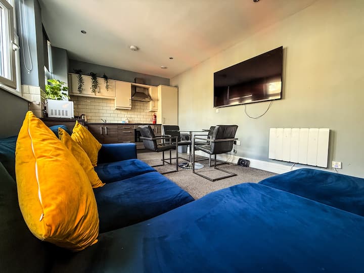 Main Street Escape - City Centre - Sleeps 7 - Newcastle upon Tyne