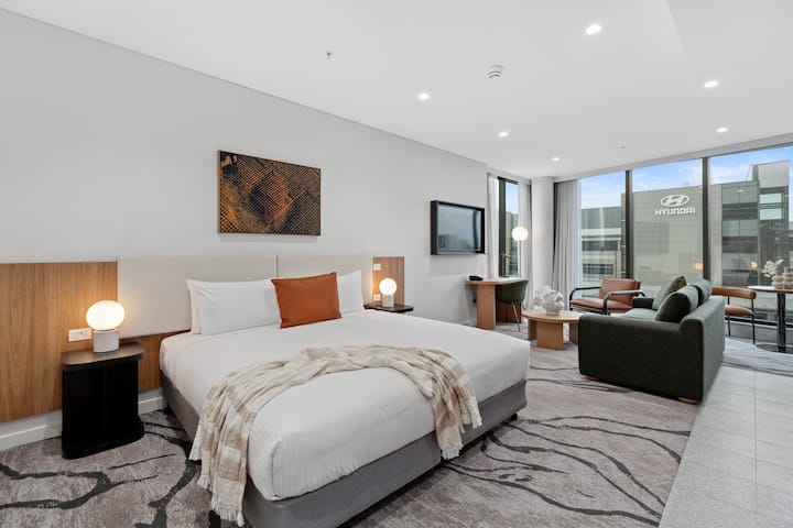 Stylish Accessible Veriu Suite In Macquarie Park - Ryde