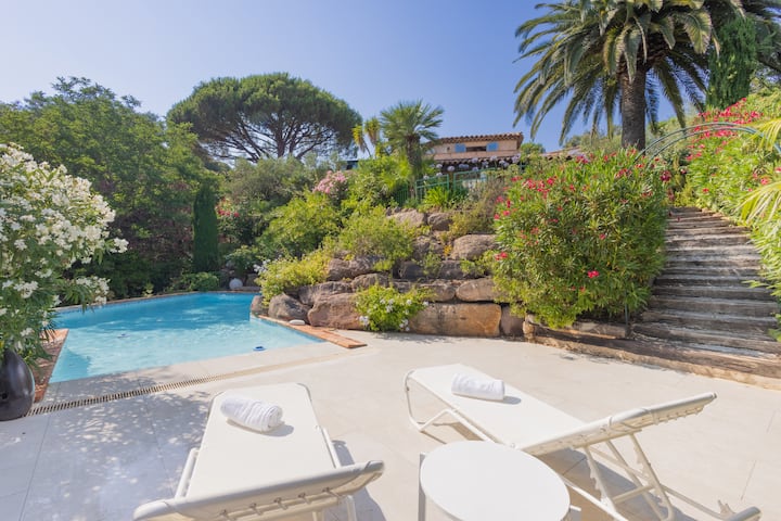 Maison Pour 10 Personnes Avec Vue Sur Le Golf. - Sainte-Maxime