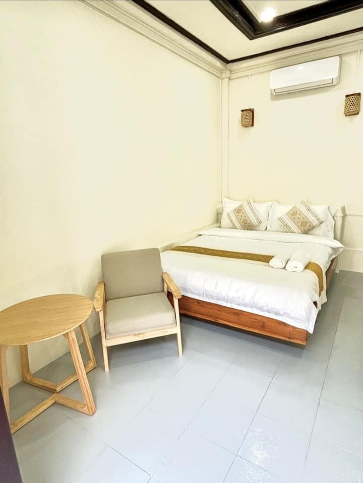 #1 - Cozy Room In Downtown Luangprabang At Zuna - Luang Prabang