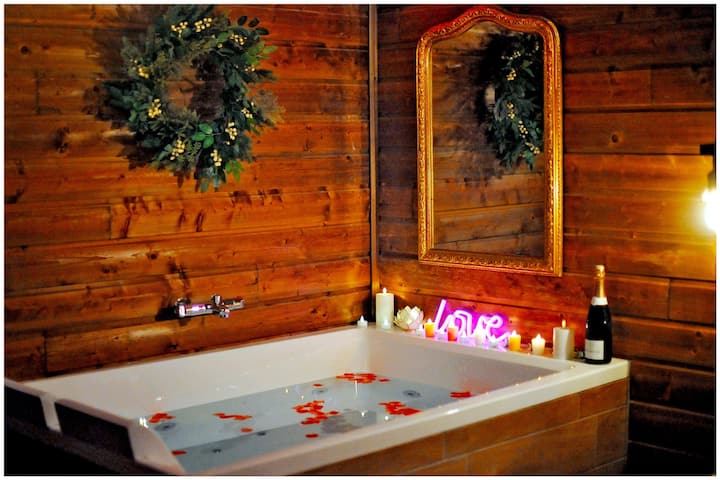 Chalet Romantique Spa Xxl & Cinéma Privé - Bourgoin-Jallieu