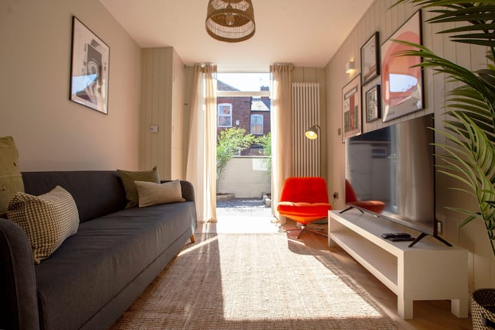 Maddie - Aéroport de Manchester (MAN)