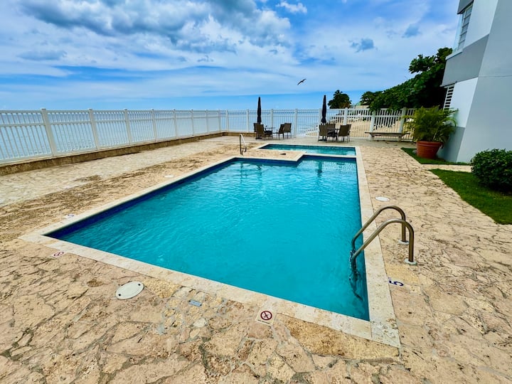 2 Bdrm On Beach W/pool In Rincón - Rincón