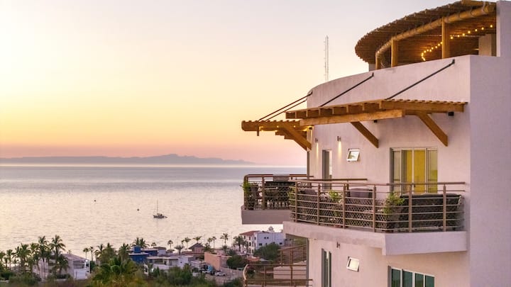Condo In La Paz Great Views, Privacy & Comfort - La Paz, Mexico