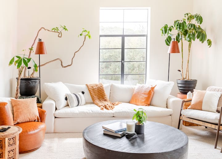 Bohome Reserve: Sunlit Designer Topanga - Calabasas, CA