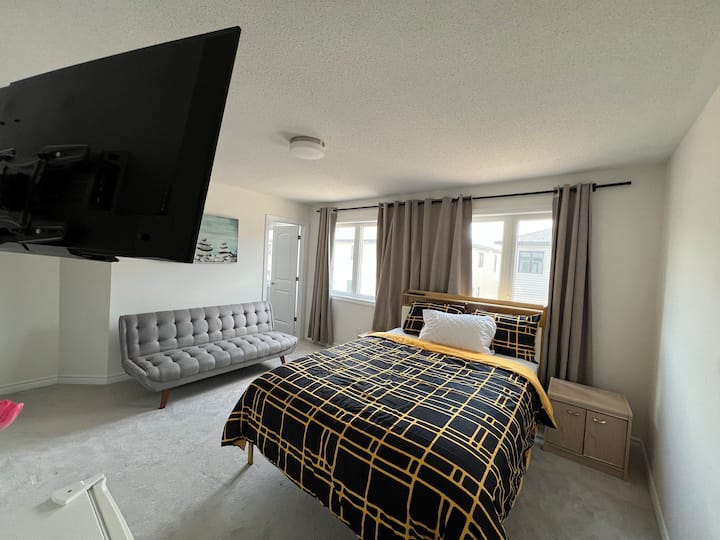 Queen+sofa Bed, Private Bathroom-15min To Downtown - Gatineau