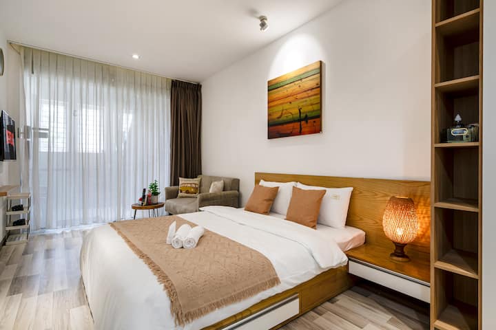 Central District 1 Studio | 5 Mins To Bui Vien - Ho Chi Minh City