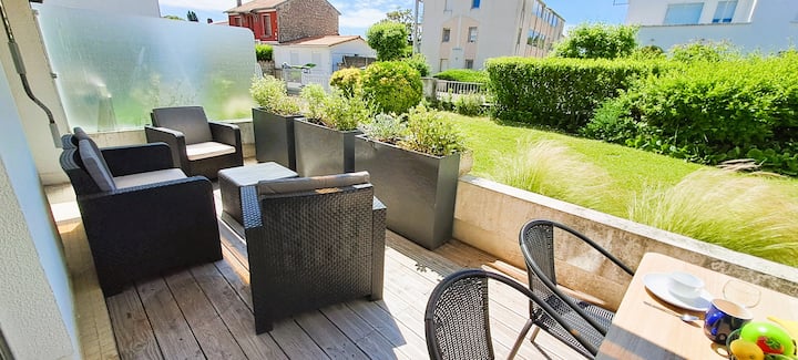 T2 Lumineux Apaisant Avec Terrasse Près Des Plages - Royan