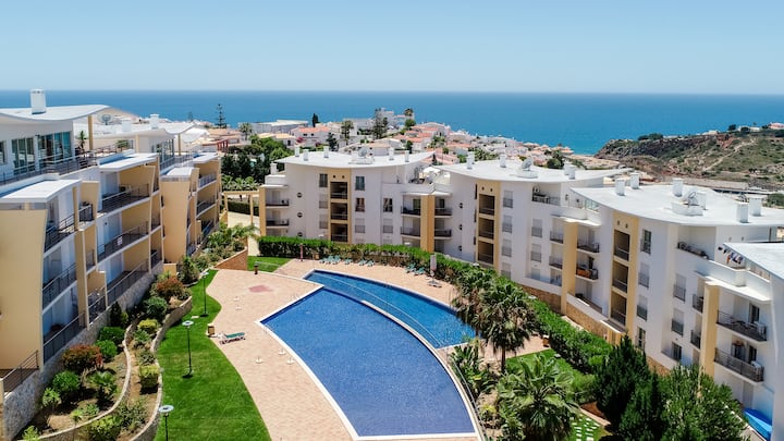 White Rose Apartment With 2 Terraces & 2 Pools - Albufeira