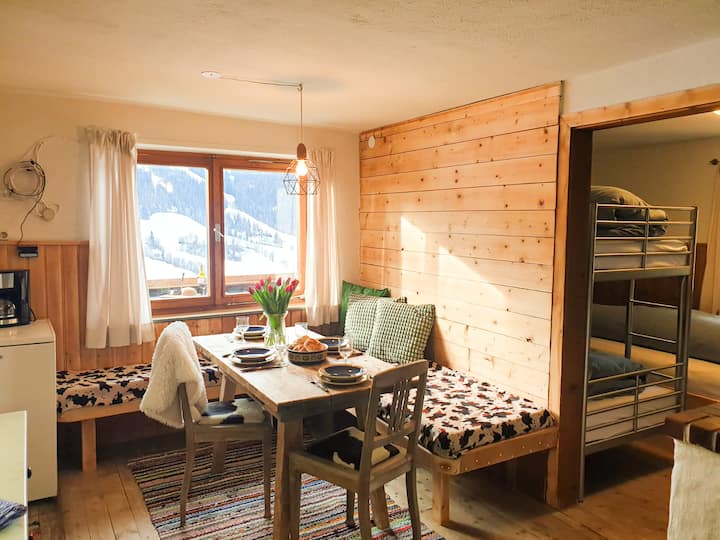 Vacation Apartment With Tiled Stove And Terrace - Westendorf