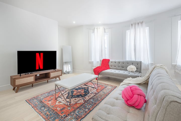 2bdr Dt Concordia Metro Bellctr Hosp St Pkg Free - Montreal