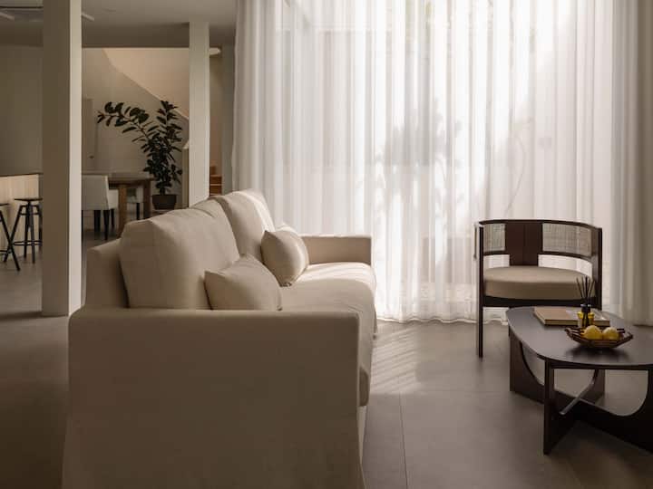 Private Contemporary House Near Old Town - Chiang Mai