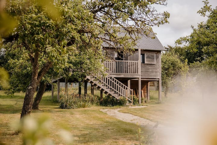 Cabane Perchée "Pomme D'amour" - Lohéac