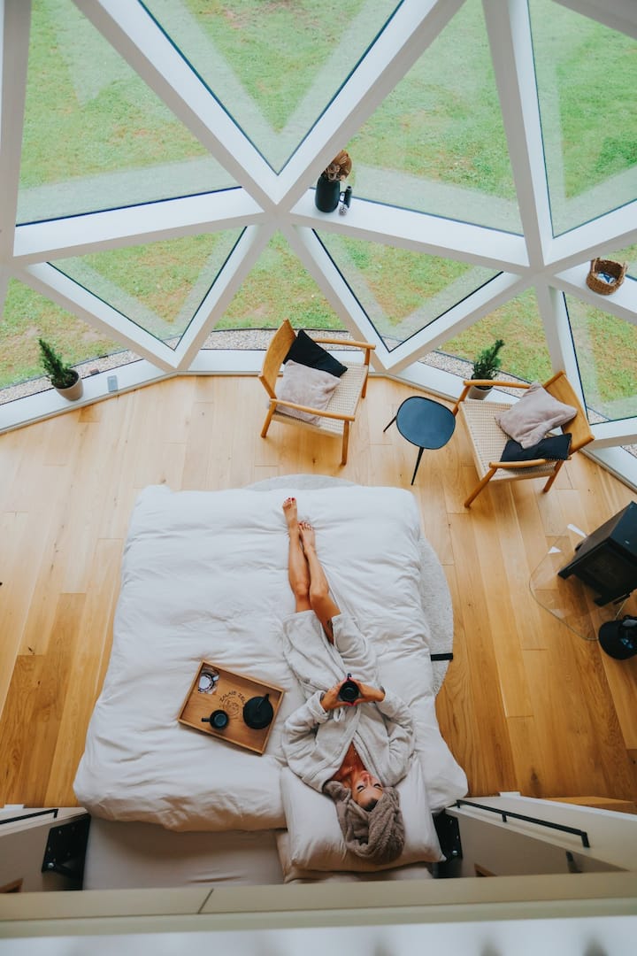 Dome Away From Home (Hot Tub Optional) - Latvia