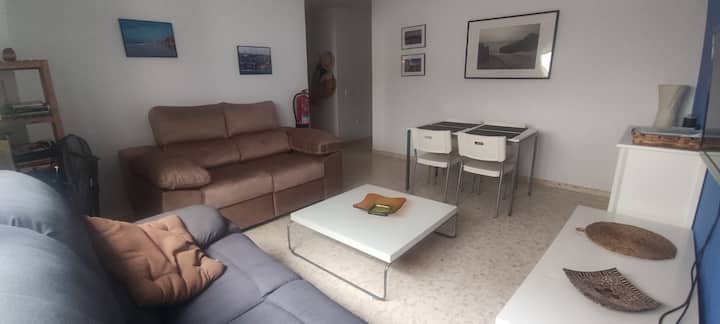 Acogedor Piso Céntrico (Garaje Y Wifi) - Conil de la Frontera