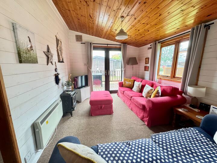 The Cosy Cabin - Cirencester