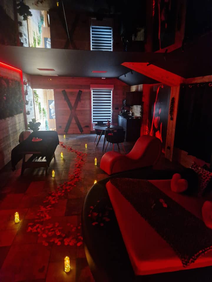 Love Room Tentation - Ornans