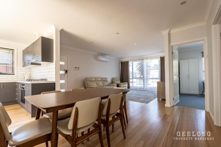 Comfy In North Geelong - Geelong