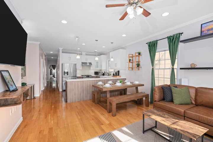 Holiday Retreat W/ Open Kitchen And Game Room! - Jersey