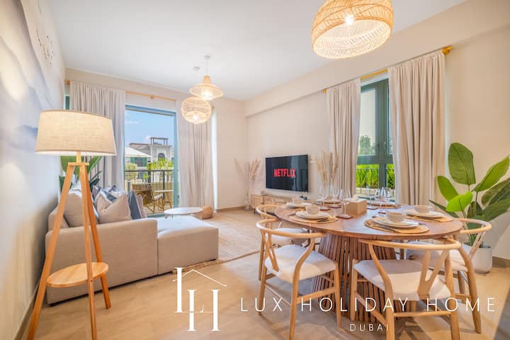 Lux | The La Mer Luxury Burj View Suite 3 - دبي