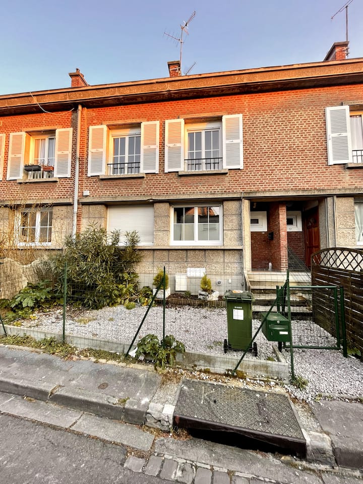 Grande Maison Tout Confort | Groupes & Familles - Amiens