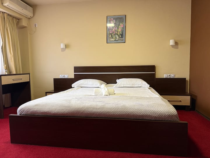 Camera Matrimoniala De Hotel - Zalău