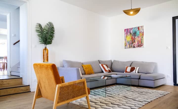 Grande Maison Familiale En Ville Avec Jacuzzi - La Rochelle