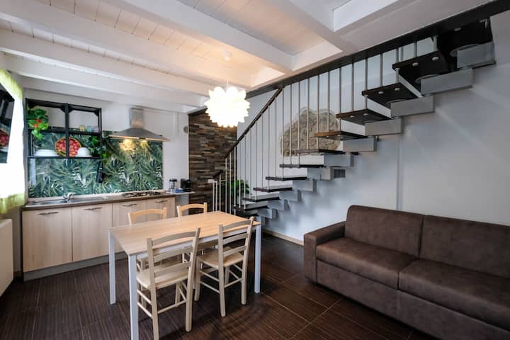 [4 Min Lago] Duplex Con Parcheggio Privato - Lazise
