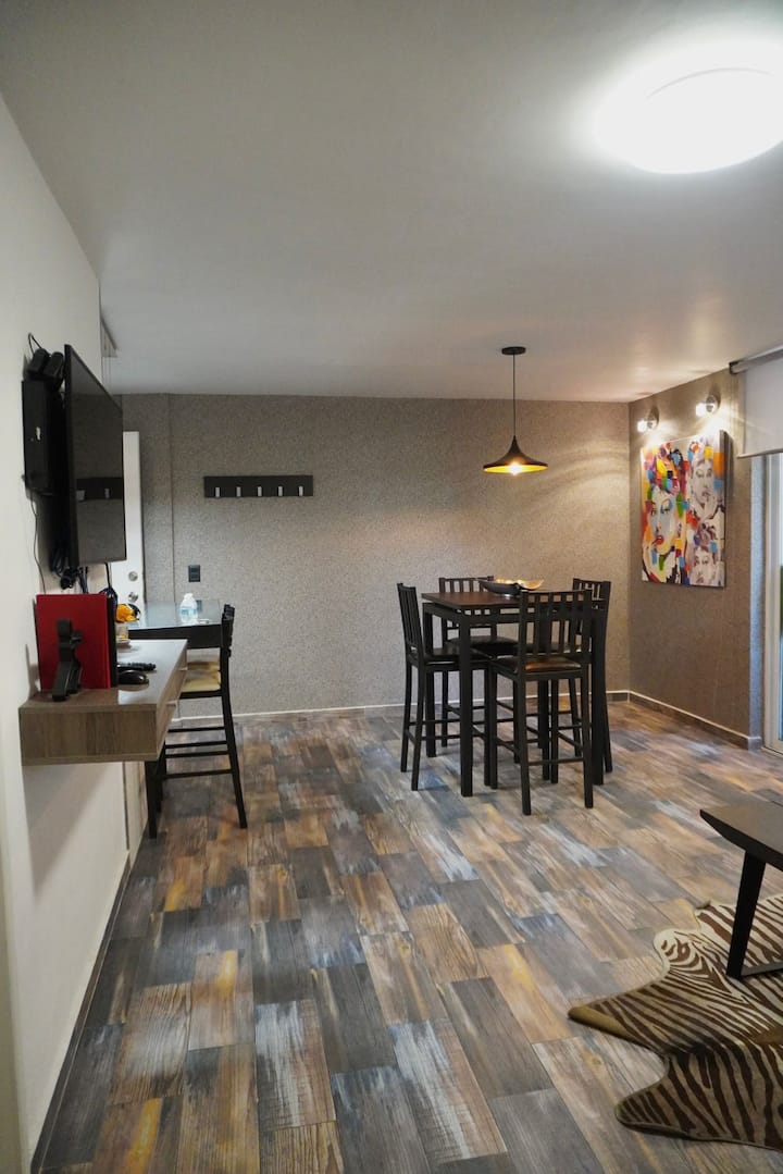 Dpto. Estilo Londres A 2 Min De Plaza Patria - Guadalajara, Jalisco, Mexique