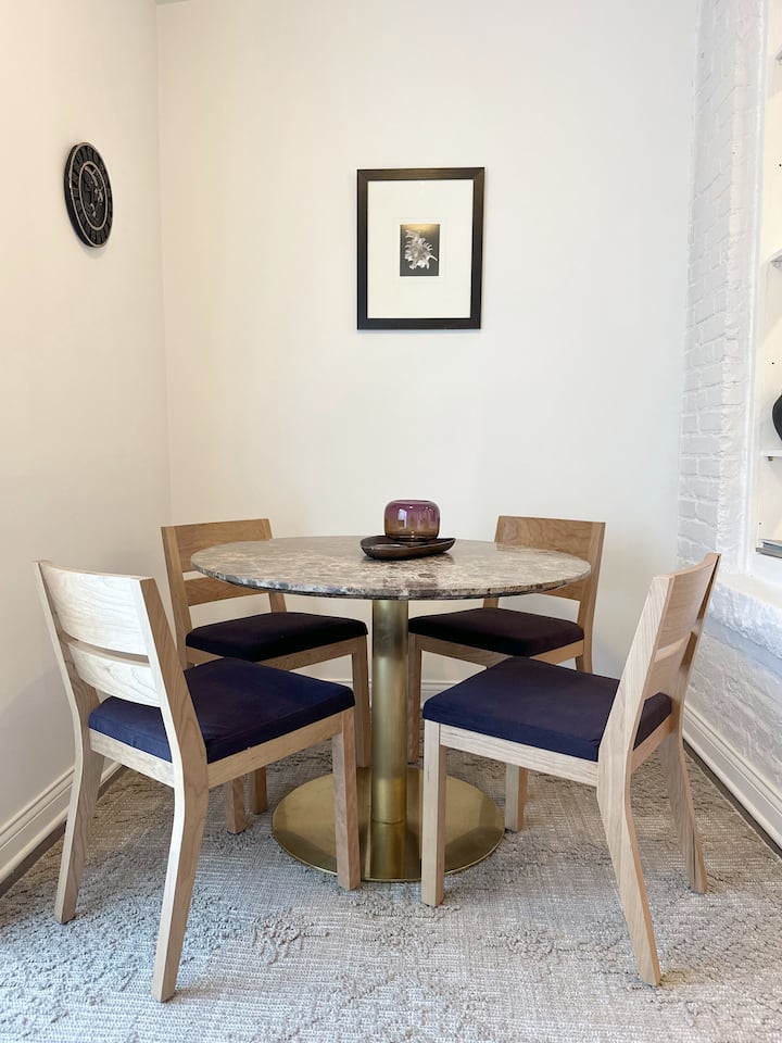 Cozy 1br North Center Apartment. - Chicago, IL