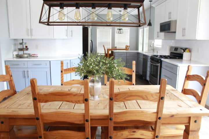 Bear Claw Cabin, 4 Bdrm/3 Bath, 11,500' - Alma, CO