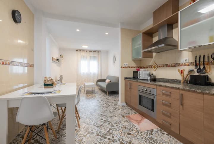 En El Delta Del Ebro, Casa Cinta - Sant Jaume d'Enveja