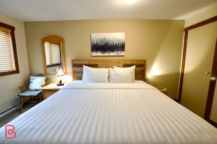 2 Bedroom Condo At Spruce - Fernie