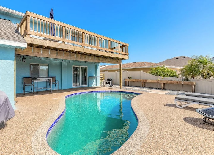 Waterfront Hideaway On The Canal - Daytona Beach, FL